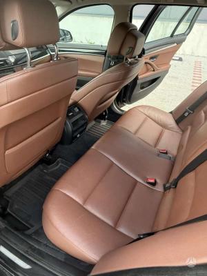 Melns BMW 520 2011 Šauļi, ar dzinēja tilpumu 2.00 L un nobraukumu 291 tūkst. km par 7200 €, foto 20 vietnē AUTOMOTO.COM.LV