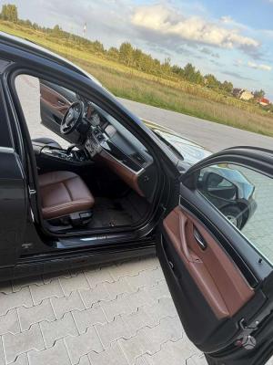 Melns BMW 520 2011 Šauļi, ar dzinēja tilpumu 2.00 L un nobraukumu 291 tūkst. km par 7200 €, foto 23 vietnē AUTOMOTO.COM.LV