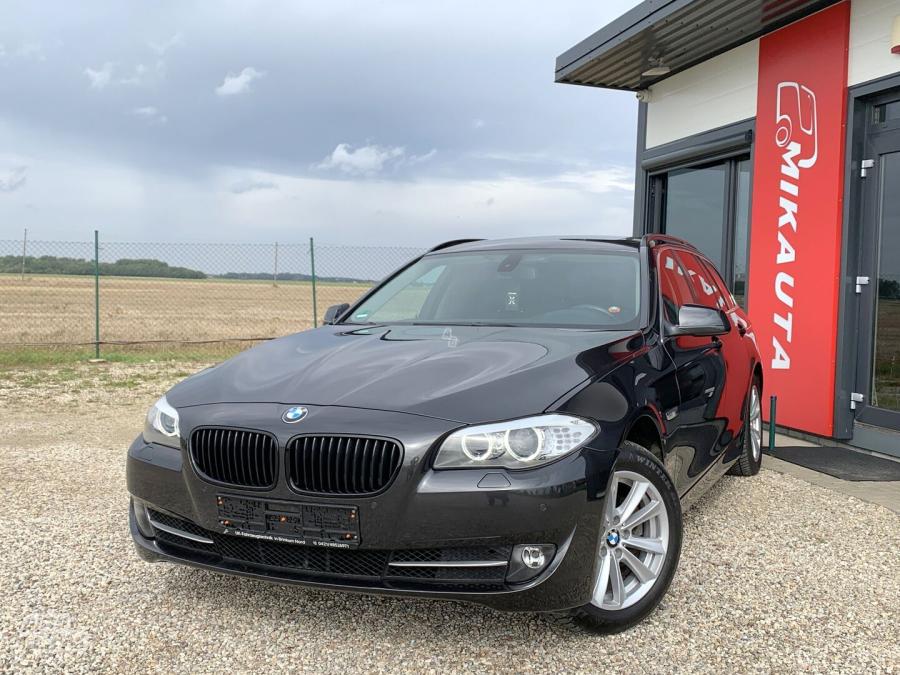 Melns BMW 520 2011 Kauņa, ar dzinēja tilpumu 2.00 L un nobraukumu 313 tūkst. km par 6999 €, foto 1 vietnē AUTOMOTO.COM.LV