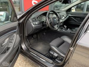 Melns BMW 520 2011 Kauņa, ar dzinēja tilpumu 2.00 L un nobraukumu 313 tūkst. km par 6999 €, foto 14 vietnē AUTOMOTO.COM.LV