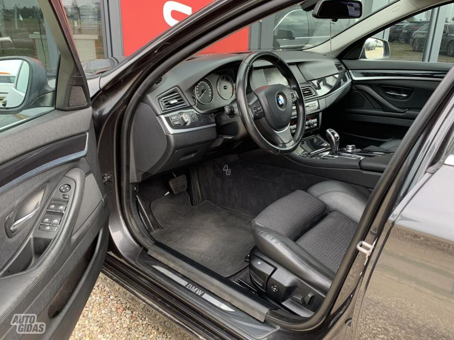 Melns BMW 520 2011 Kauņa, ar dzinēja tilpumu 2.00 L un nobraukumu 313 tūkst. km par 6999 €, foto 14 vietnē AUTOMOTO.COM.LV