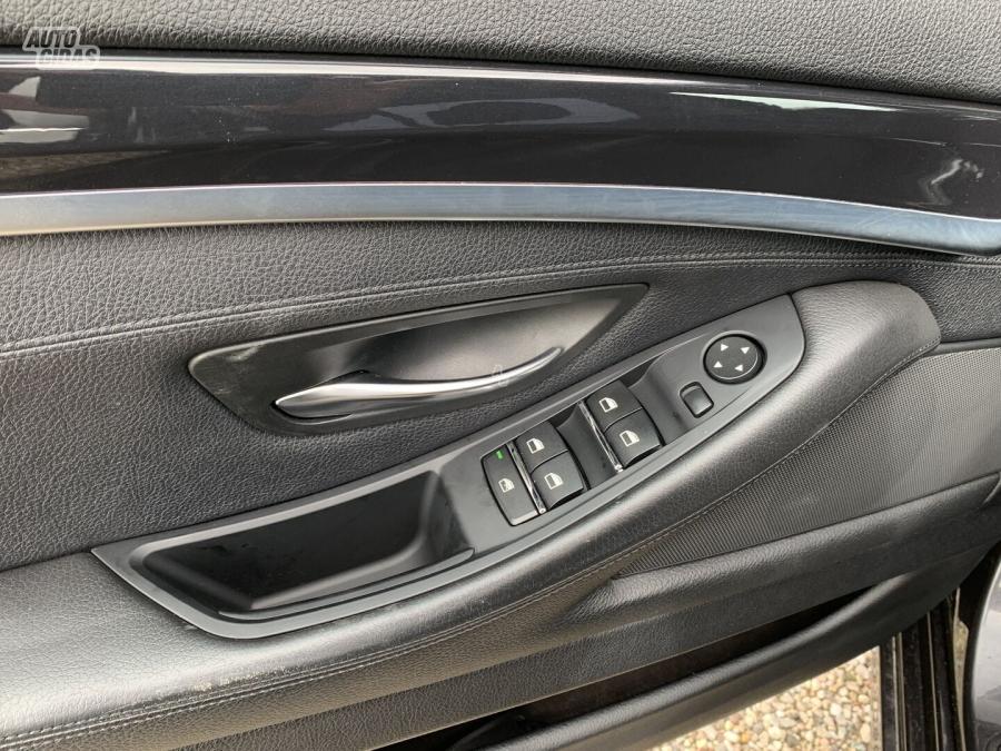 Melns BMW 520 2011 Kauņa, ar dzinēja tilpumu 2.00 L un nobraukumu 313 tūkst. km par 6999 €, foto 15 vietnē AUTOMOTO.COM.LV