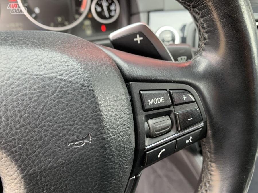 Melns BMW 520 2011 Kauņa, ar dzinēja tilpumu 2.00 L un nobraukumu 313 tūkst. km par 6999 €, foto 20 vietnē AUTOMOTO.COM.LV