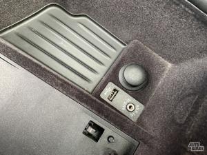 Melns BMW 520 2011 Kauņa, ar dzinēja tilpumu 2.00 L un nobraukumu 313 tūkst. km par 6999 €, foto 32 vietnē AUTOMOTO.COM.LV