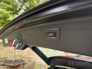 Black BMW 520 2011 in Cesis, with an engine capacity of 2.00 L and mileage of 280 thousand km for 8450 €, photo 26 on AUTOMOTO.COM.LV