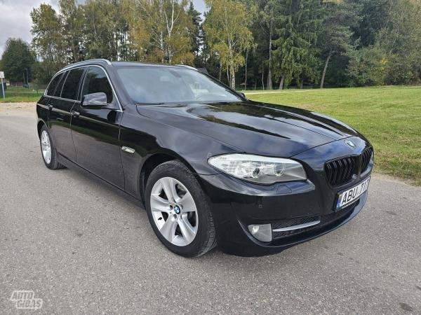 Black BMW 520 2011 in Vilnius, with an engine capacity of 2.00 L and mileage of 380 thousand km for 5700 €, photo 5 on AUTOMOTO.COM.LV