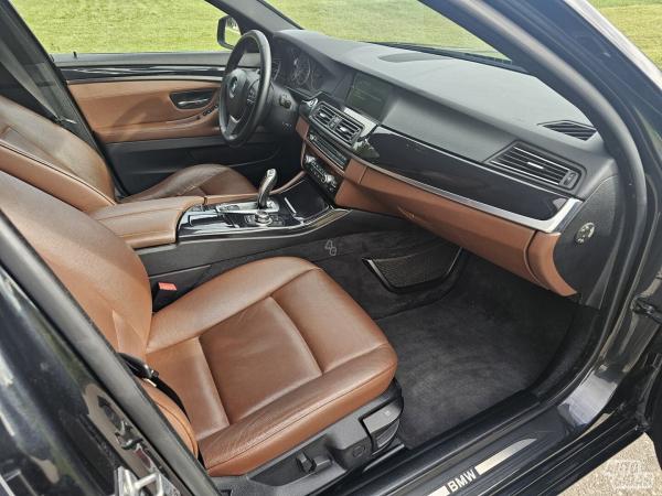 Black BMW 520 2011 in Vilnius, with an engine capacity of 2.00 L and mileage of 380 thousand km for 5700 €, photo 10 on AUTOMOTO.COM.LV