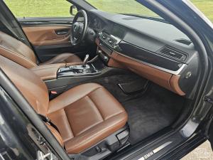 Melns BMW 520 2011 Viļņa, ar dzinēja tilpumu 2.00 L un nobraukumu 380 tūkst. km par 5700 €, foto 10 vietnē AUTOMOTO.COM.LV