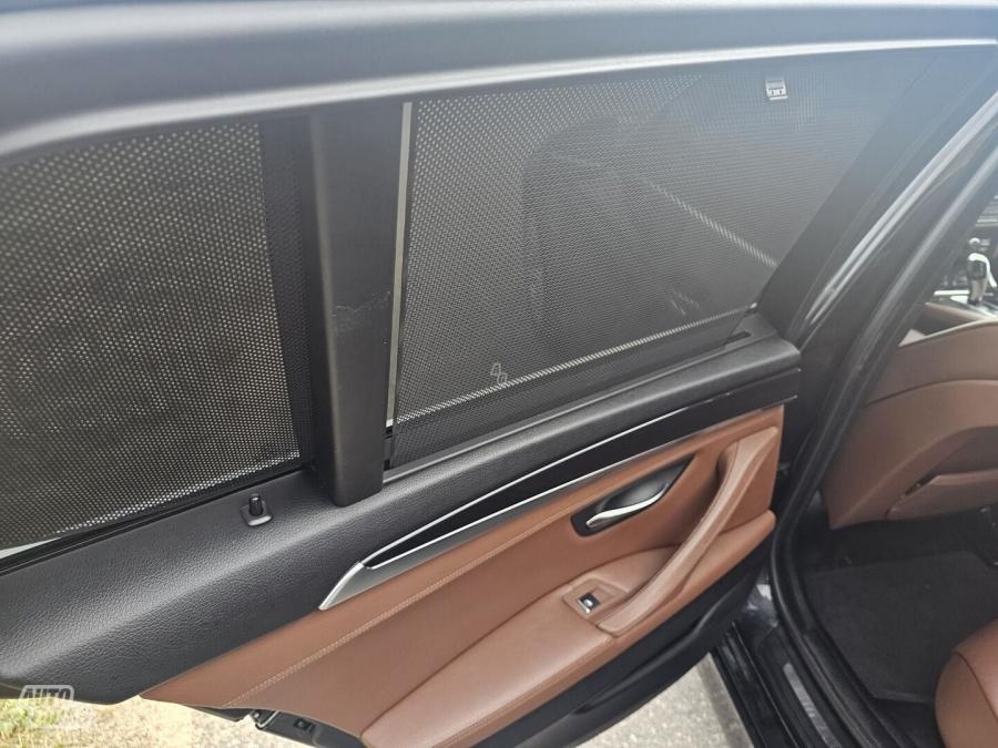 Melns BMW 520 2011 Viļņa, ar dzinēja tilpumu 2.00 L un nobraukumu 380 tūkst. km par 5700 €, foto 13 vietnē AUTOMOTO.COM.LV