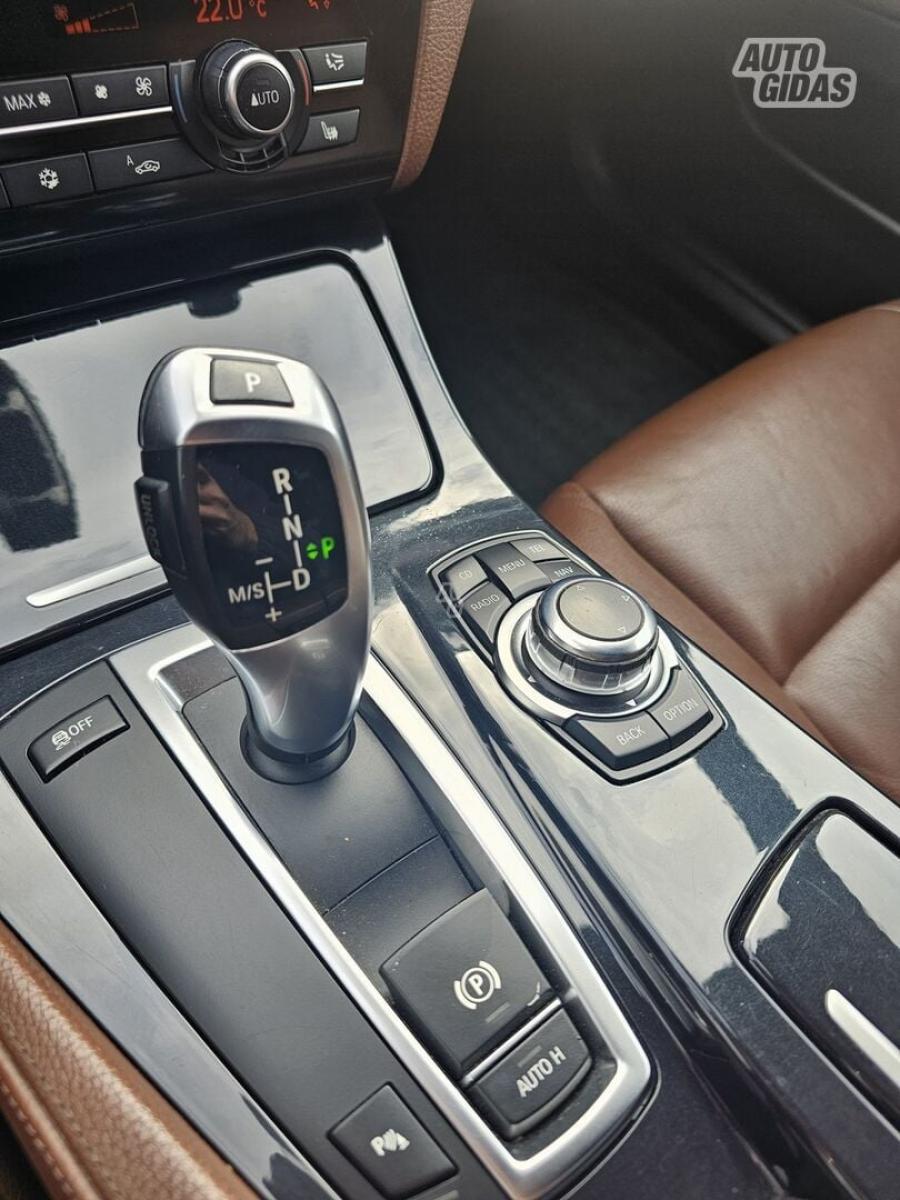 Melns BMW 520 2011 Viļņa, ar dzinēja tilpumu 2.00 L un nobraukumu 380 tūkst. km par 5700 €, foto 15 vietnē AUTOMOTO.COM.LV