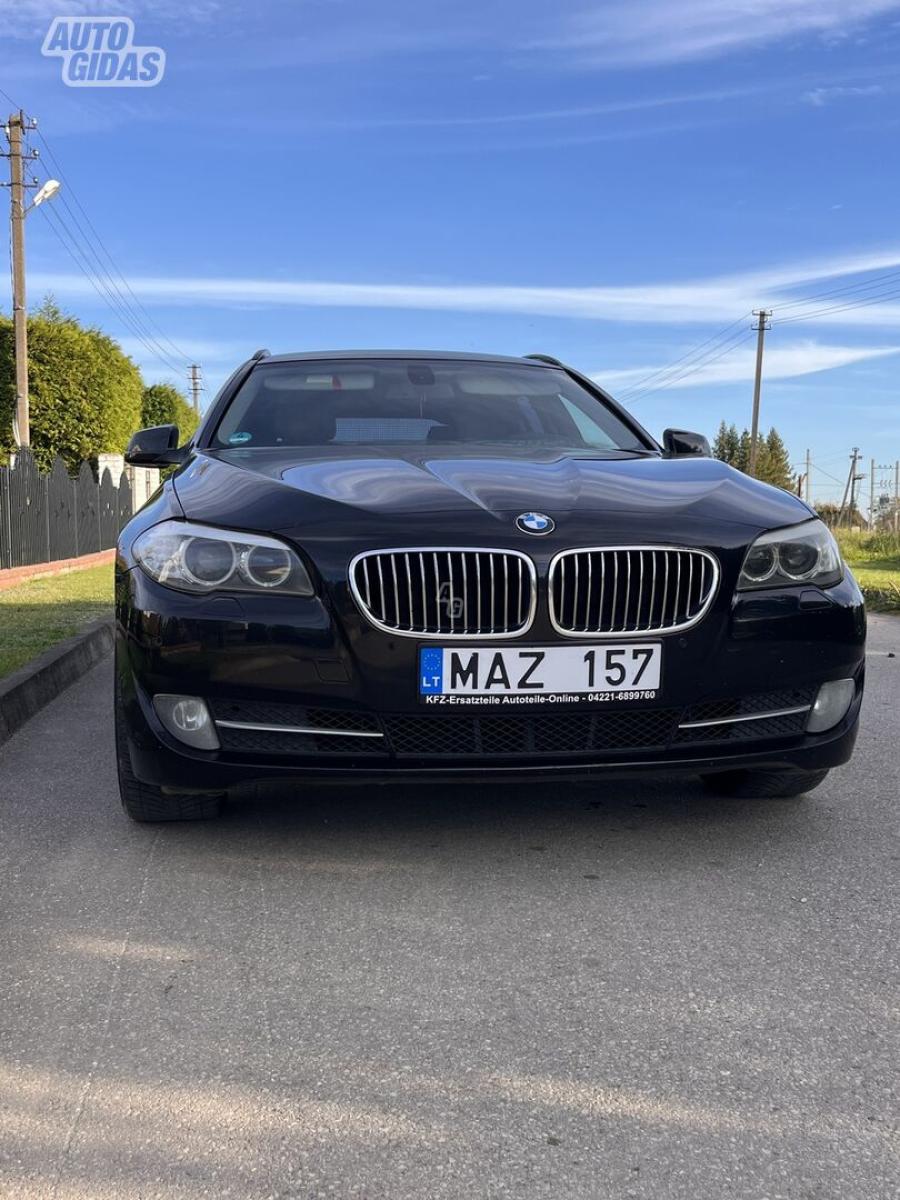 Melns BMW 520 2011 Viļņa, ar dzinēja tilpumu 2.00 L un nobraukumu 320 tūkst. km par 6999 €, foto 3 vietnē AUTOMOTO.COM.LV