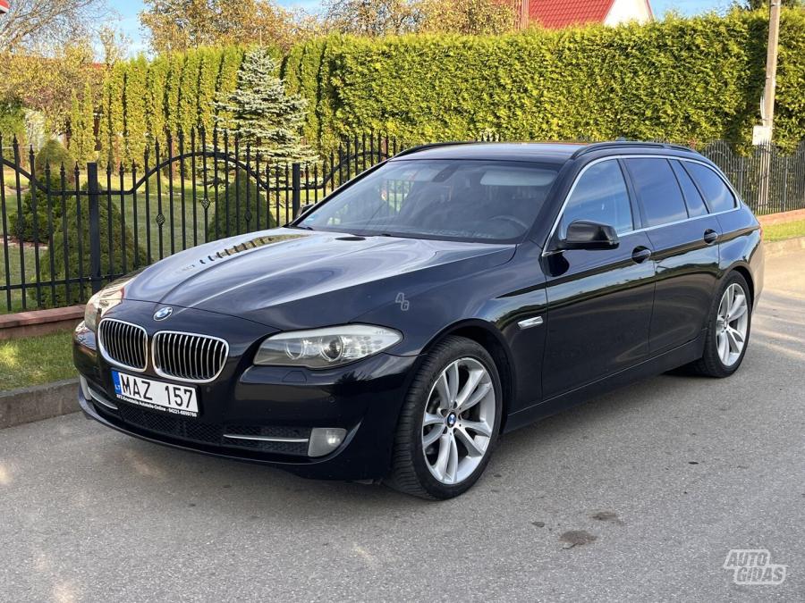 Melns BMW 520 2011 Viļņa, ar dzinēja tilpumu 2.00 L un nobraukumu 320 tūkst. km par 6999 €, foto 4 vietnē AUTOMOTO.COM.LV