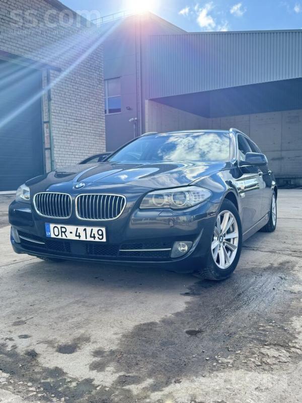 Melns BMW 520 2011 Rēzekne, ar dzinēja tilpumu 2.00 L un nobraukumu 277 tūkst. km par 8300 €, foto 1 vietnē AUTOMOTO.COM.LV