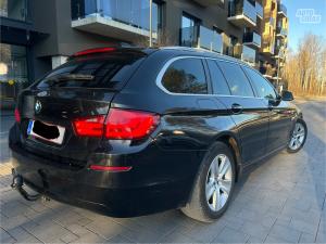 Black BMW 520 2012 in Kaunas, with an engine capacity of 2.00 L and mileage of 400 thousand km for 5500 €, photo 4 on AUTOMOTO.COM.LV