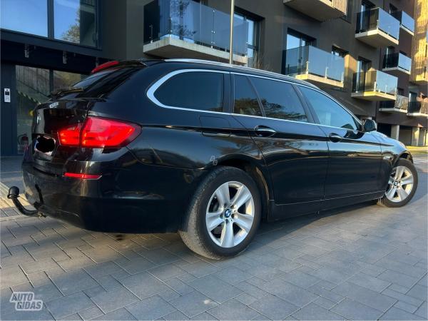 Black BMW 520 2012 in Kaunas, with an engine capacity of 2.00 L and mileage of 400 thousand km for 5000 €, photo 2 on AUTOMOTO.COM.LV