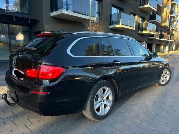 Black BMW 520 2012 in Kaunas, with an engine capacity of 2.00 L and mileage of 400 thousand km for 5000 €, photo 6 on AUTOMOTO.COM.LV