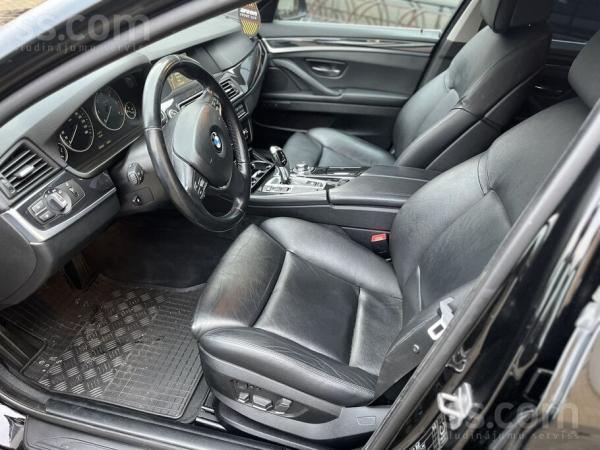 Black BMW 520 2012 in Jelgava, with an engine capacity of 2.00 L and mileage of 244 thousand km for 9990 €, photo 10 on AUTOMOTO.COM.LV