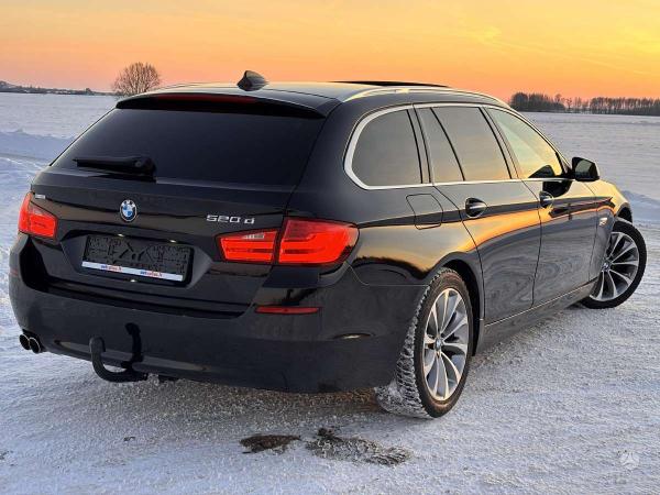 Melns BMW 520 2012 Raseiniai, ar dzinēja tilpumu 2.00 L un nobraukumu 310 tūkst. km par 8499 €, foto 5 vietnē AUTOMOTO.COM.LV