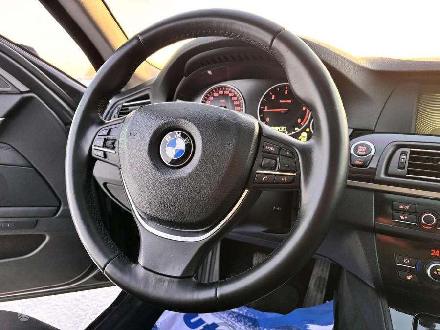 Melns BMW 520 2012 Raseiniai, ar dzinēja tilpumu 2.00 L un nobraukumu 310 tūkst. km par 8499 €, foto 16 vietnē AUTOMOTO.COM.LV