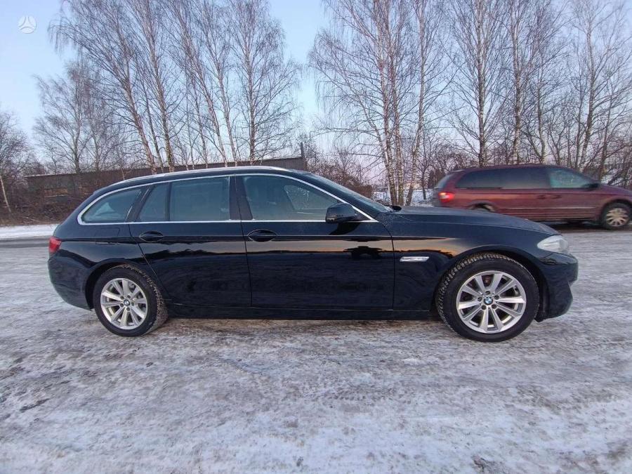 Black BMW 520 2012 in Panevezys, with an engine capacity of 2.00 L and mileage of 270 thousand km for 7600 €, photo 15 on AUTOMOTO.COM.LV
