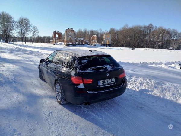 Black BMW 520 2012 in Vilnius, with an engine capacity of 2.00 L and mileage of 393 thousand km for 6300 €, photo 7 on AUTOMOTO.COM.LV