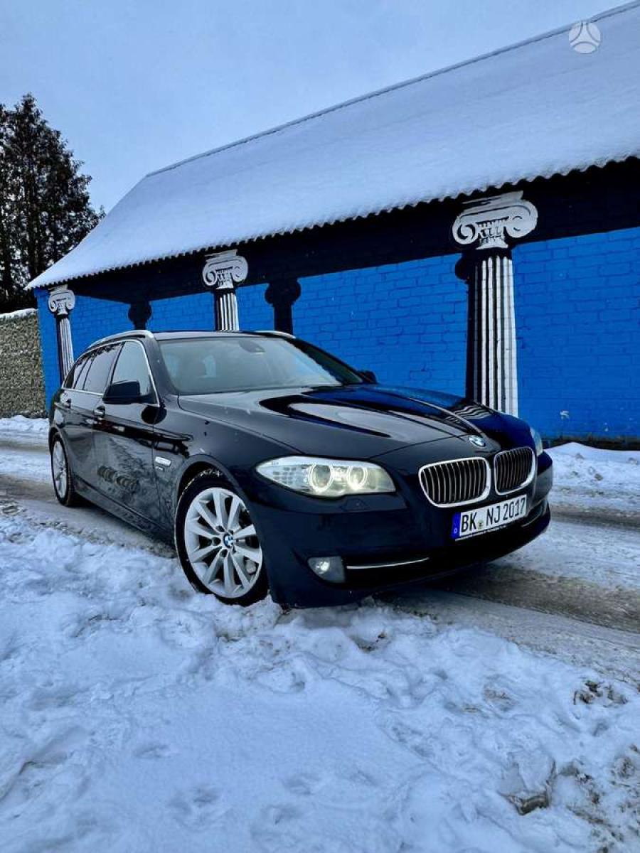 Black BMW 520 2012 in Marijampole, with an engine capacity of 2.00 L and mileage of 324 thousand km for 7150 €, photo 1 on AUTOMOTO.COM.LV