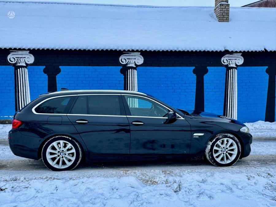 Black BMW 520 2012 in Marijampole, with an engine capacity of 2.00 L and mileage of 324 thousand km for 7150 €, photo 6 on AUTOMOTO.COM.LV