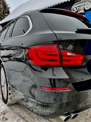 Black BMW 520 2012 in Marijampole, with an engine capacity of 2.00 L and mileage of 324 thousand km for 7150 €, photo 9 on AUTOMOTO.COM.LV