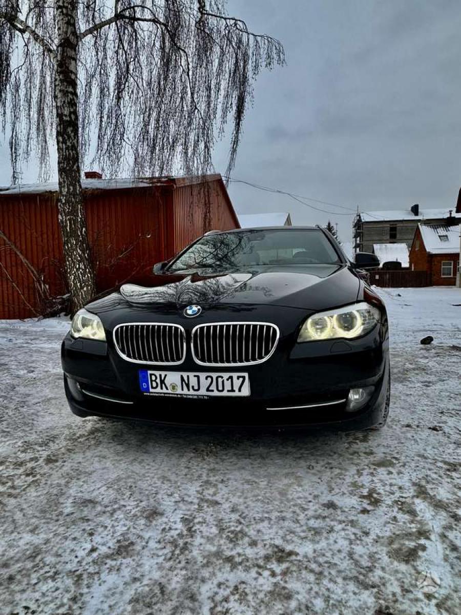Black BMW 520 2012 in Marijampole, with an engine capacity of 2.00 L and mileage of 324 thousand km for 7150 €, photo 34 on AUTOMOTO.COM.LV