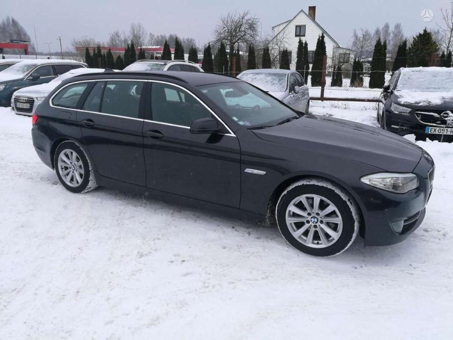 Black BMW 520 2012 in Taurage, with an engine capacity of 2.00 L and mileage of 185 thousand km for 7300 €, photo 2 on AUTOMOTO.COM.LV