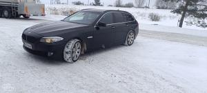 Melns BMW 520 2012 Viļņa, ar dzinēja tilpumu 2.00 L un nobraukumu 274 tūkst. km par 6400 €, foto  vietnē AUTOMOTO.COM.LV