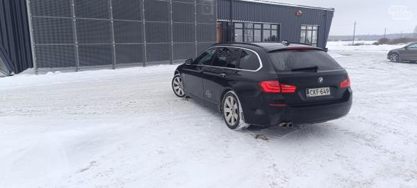Melns BMW 520 2012 Viļņa, ar dzinēja tilpumu 2.00 L un nobraukumu 274 tūkst. km par 6400 €, foto 4 vietnē AUTOMOTO.COM.LV