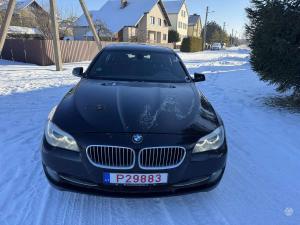 Melns BMW 520 2012 Marijampole, ar dzinēja tilpumu 2.00 L un nobraukumu 300 tūkst. km par 5199 €, foto 2 vietnē AUTOMOTO.COM.LV