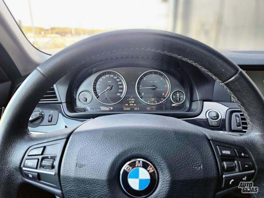 Melns BMW 520 2012 Viļņa, ar dzinēja tilpumu 2.00 L un nobraukumu 243 tūkst. km par 9450 €, foto 6 vietnē AUTOMOTO.COM.LV