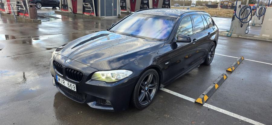 Black BMW 520 2012 in Panevezys, with an engine capacity of 2.00 L and mileage of 347 thousand km for 9200 €, photo 3 on AUTOMOTO.COM.LV