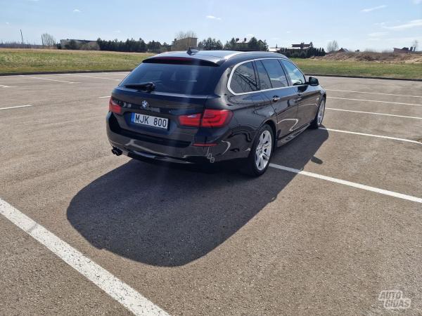 Melns BMW 520 2012 Panevēža, ar dzinēja tilpumu 2.00 L un nobraukumu 262 tūkst. km par 8150 €, foto 5 vietnē AUTOMOTO.COM.LV