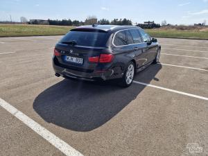 Melns BMW 520 2012 Panevēža, ar dzinēja tilpumu 2.00 L un nobraukumu 262 tūkst. km par 8150 €, foto 6 vietnē AUTOMOTO.COM.LV