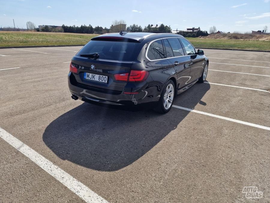 Melns BMW 520 2012 Panevēža, ar dzinēja tilpumu 2.00 L un nobraukumu 262 tūkst. km par 8150 €, foto 6 vietnē AUTOMOTO.COM.LV