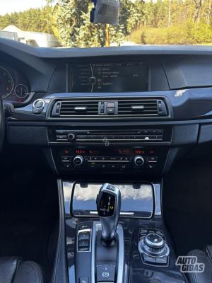 Black BMW 520 2012 in Alytus, with an engine capacity of 2.00 L and mileage of 342 thousand km for 8000 €, photo 12 on AUTOMOTO.COM.LV