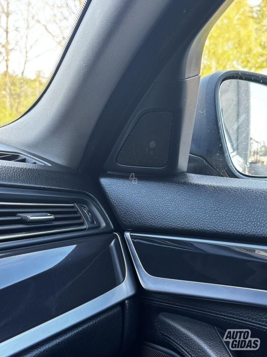 Black BMW 520 2012 in Alytus, with an engine capacity of 2.00 L and mileage of 342 thousand km for 8000 €, photo 15 on AUTOMOTO.COM.LV