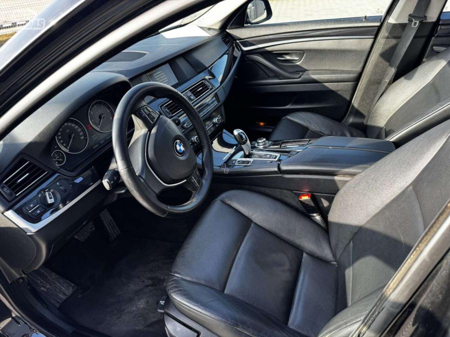 Melns BMW 520 2012 Šauļi, ar dzinēja tilpumu 2.00 L un nobraukumu 301 tūkst. km par 8200 €, foto 12 vietnē AUTOMOTO.COM.LV