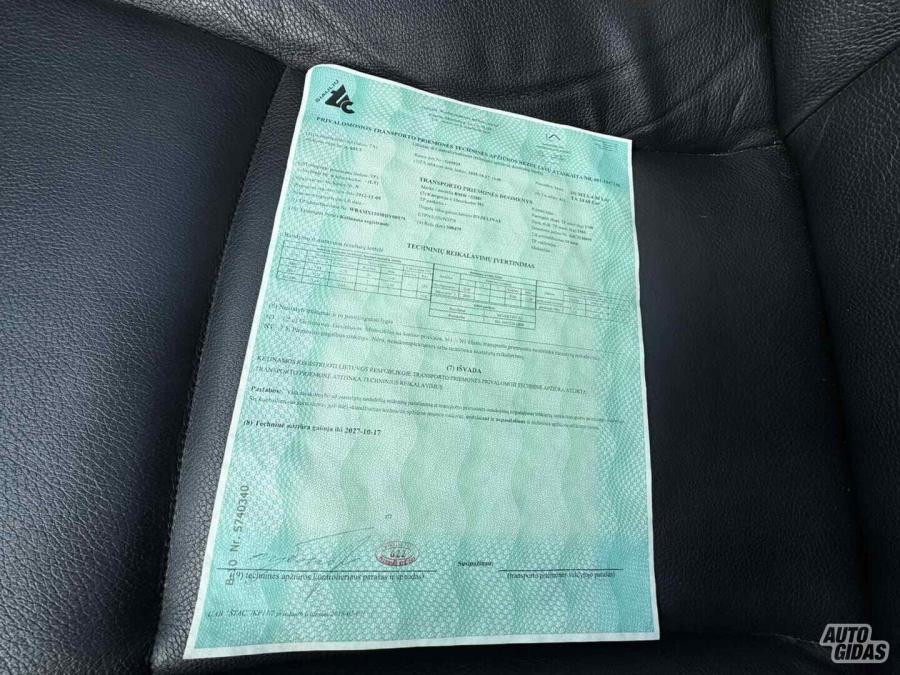 Melns BMW 520 2012 Šauļi, ar dzinēja tilpumu 2.00 L un nobraukumu 301 tūkst. km par 8200 €, foto 23 vietnē AUTOMOTO.COM.LV