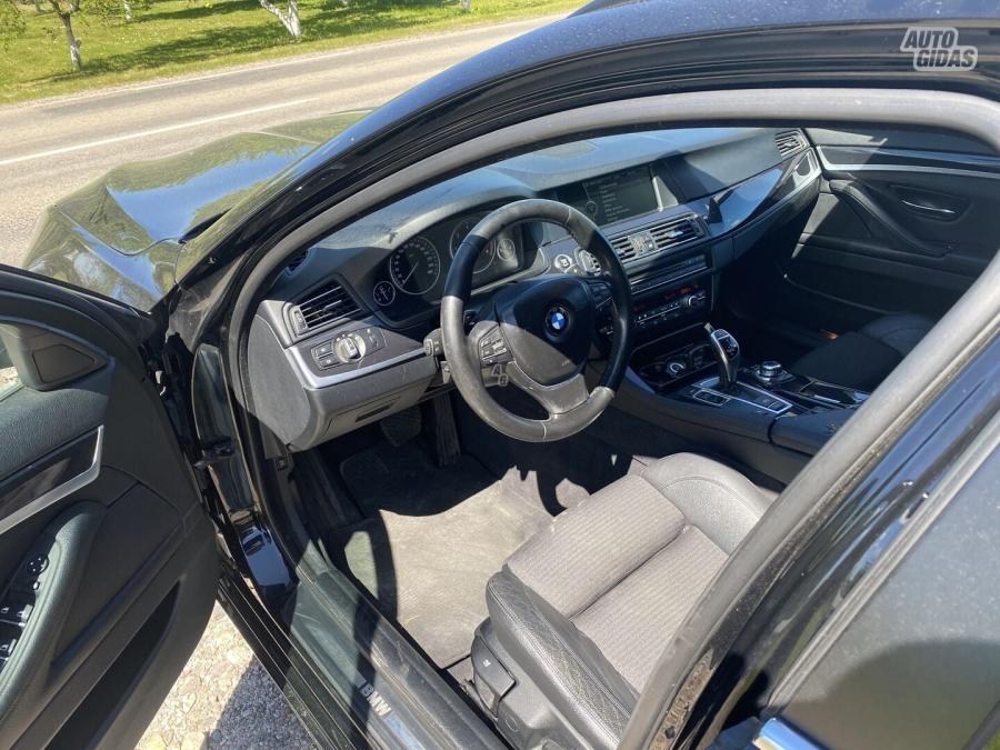 Melns BMW 520 2012 Vilkaviškis, ar dzinēja tilpumu 2.00 L un nobraukumu 305 tūkst. km par 4600 €, foto 17 vietnē AUTOMOTO.COM.LV