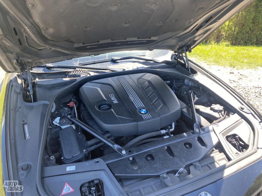 Melns BMW 520 2012 Vilkaviškis, ar dzinēja tilpumu 2.00 L un nobraukumu 305 tūkst. km par 4600 €, foto 19 vietnē AUTOMOTO.COM.LV