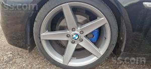 Melns BMW 520 2012 Daugavpils, ar dzinēja tilpumu 2.00 L un nobraukumu 272 tūkst. km par 9850 €, foto 30 vietnē AUTOMOTO.COM.LV