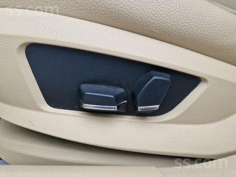 Melns BMW 520 2012 Liepāja, ar dzinēja tilpumu 2.00 L un nobraukumu 290 tūkst. km par 8590 €, foto 18 vietnē AUTOMOTO.COM.LV