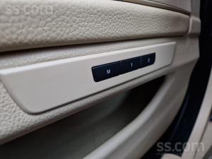 Melns BMW 520 2012 Liepāja, ar dzinēja tilpumu 2.00 L un nobraukumu 290 tūkst. km par 8590 €, foto 20 vietnē AUTOMOTO.COM.LV