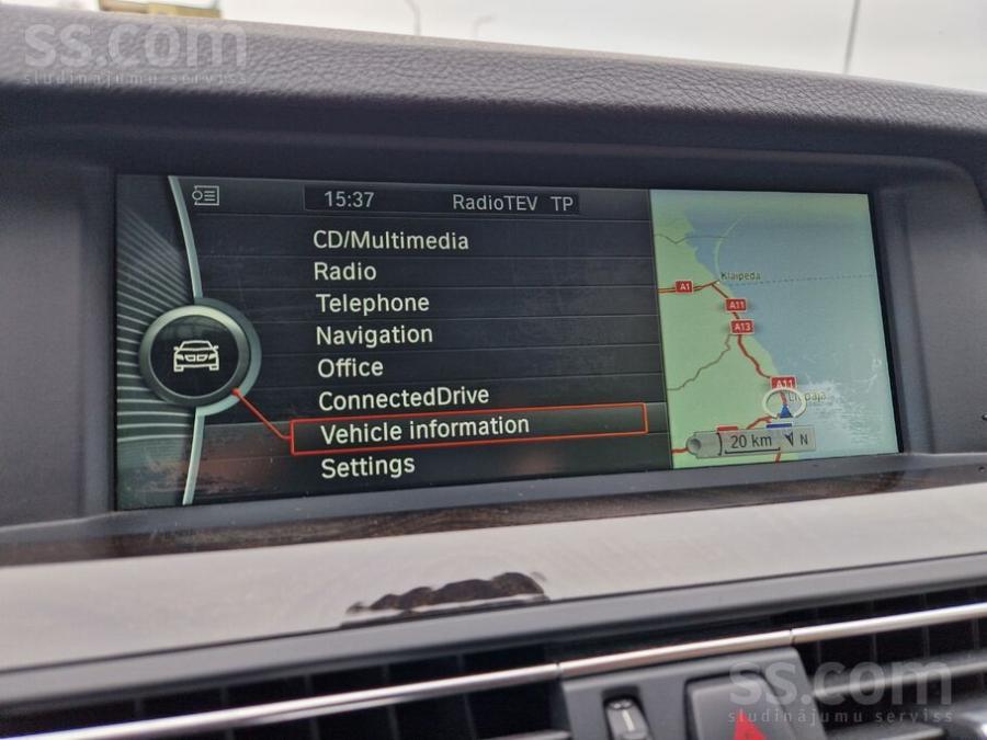 Melns BMW 520 2012 Liepāja, ar dzinēja tilpumu 2.00 L un nobraukumu 290 tūkst. km par 8590 €, foto 24 vietnē AUTOMOTO.COM.LV