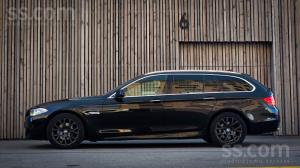 Black BMW 520 2012 in Riga, with an engine capacity of 2.00 L and mileage of 359 thousand km for 9700 €, photo 4 on AUTOMOTO.COM.LV