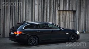 Black BMW 520 2012 in Riga, with an engine capacity of 2.00 L and mileage of 359 thousand km for 9700 €, photo 7 on AUTOMOTO.COM.LV